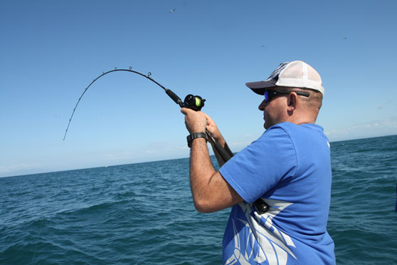 Les meilleures techniques pour animer un jig de pêche en mer : conseils ...